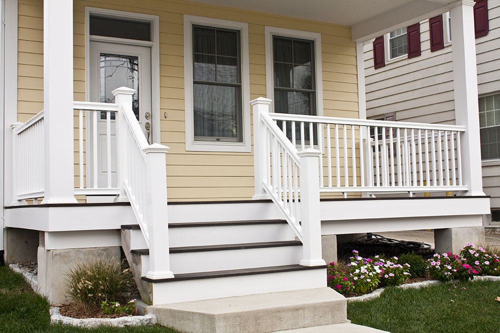 RDI Transform Composite Railing 3-Part Spec Sheet - Amerhart